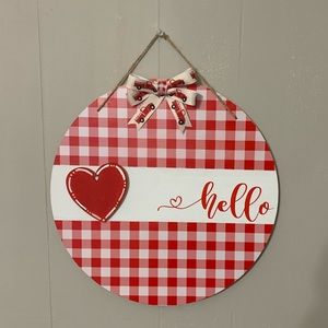 Accents | Hand Painted Hello Sign With Detachable Heart | Poshmark
